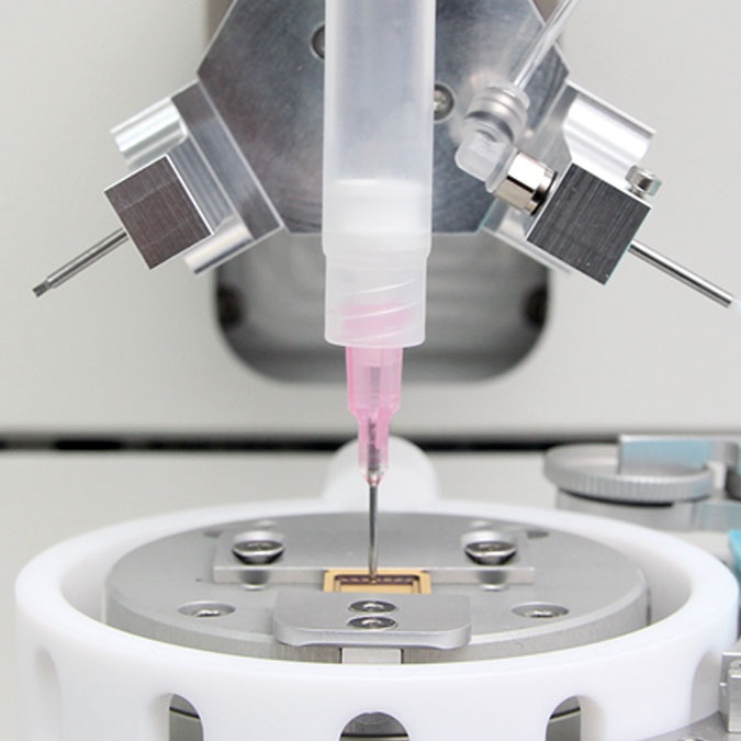 Câbleuse die bonder semi-automatique | Accelonix